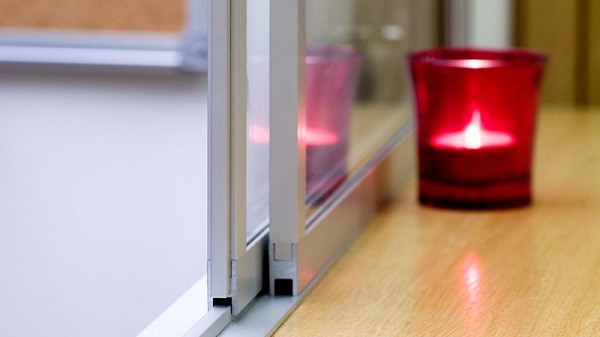 Autoslide Electrically operated sliding screens